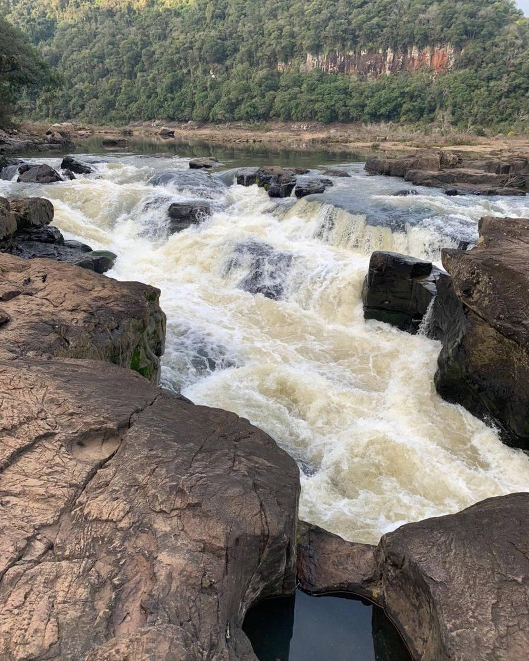 Cachoeirão Rio das Antas: Onde Fica e Como Chegar [Guia 2026]